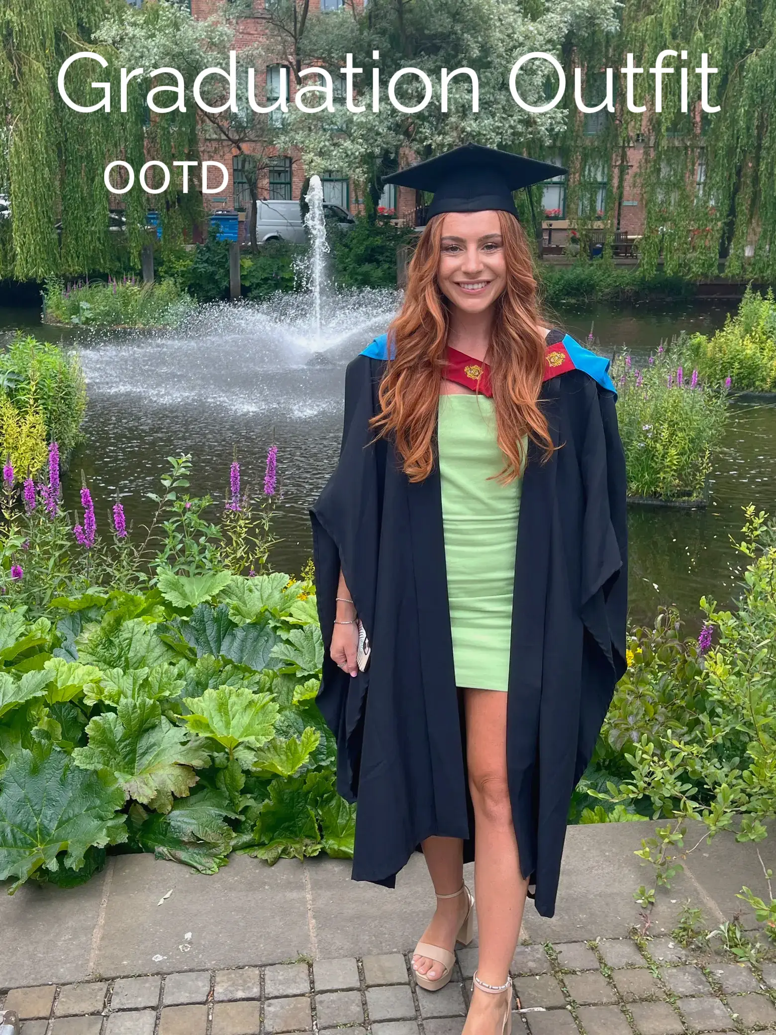 Graduation Dress to Impress - What Should a Woman Wear to a College ...