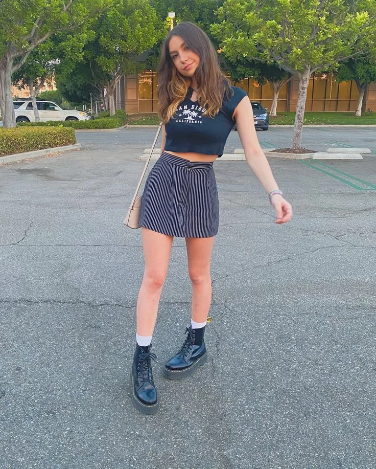 25 Trendy Summer Outfit Ideas for College Girl in 2024: Slay the ...